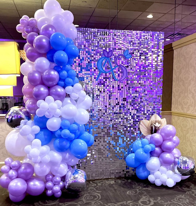 Balloon Decoration Services | Custom Balloon Event Decor